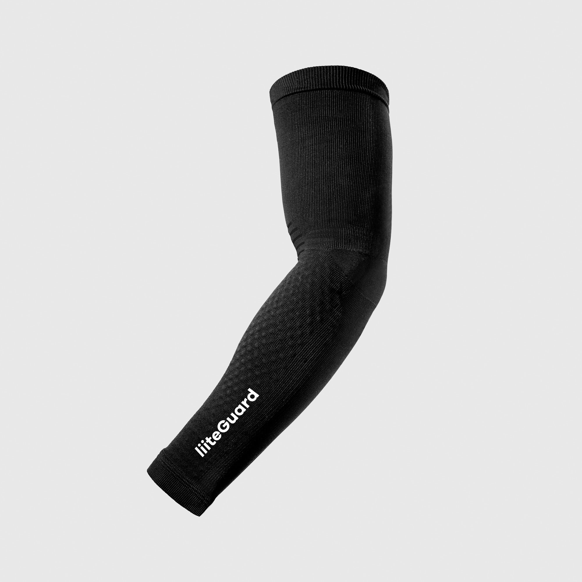 TECH ARM SLEEVE - BLACK